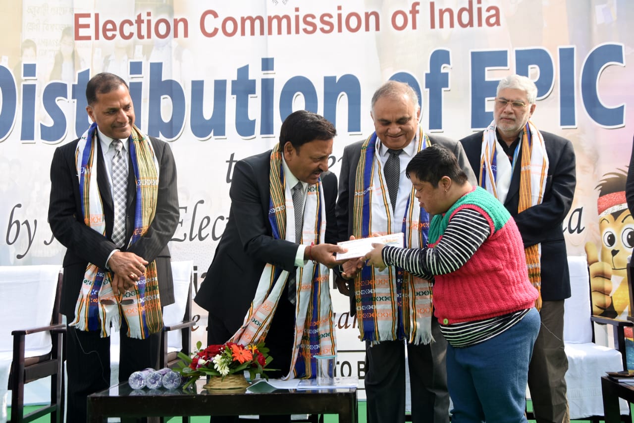 CEC inaugurates SVEEP photo exhibition at Ujjayanta Palace - Tripura ...